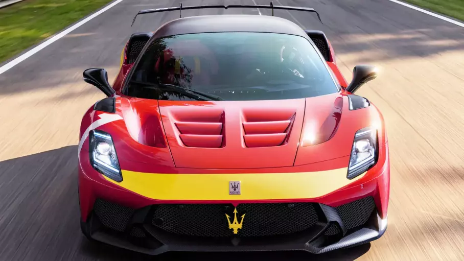Maserati посвятила автомобиль легенде Формулы-1: Новости — Motor